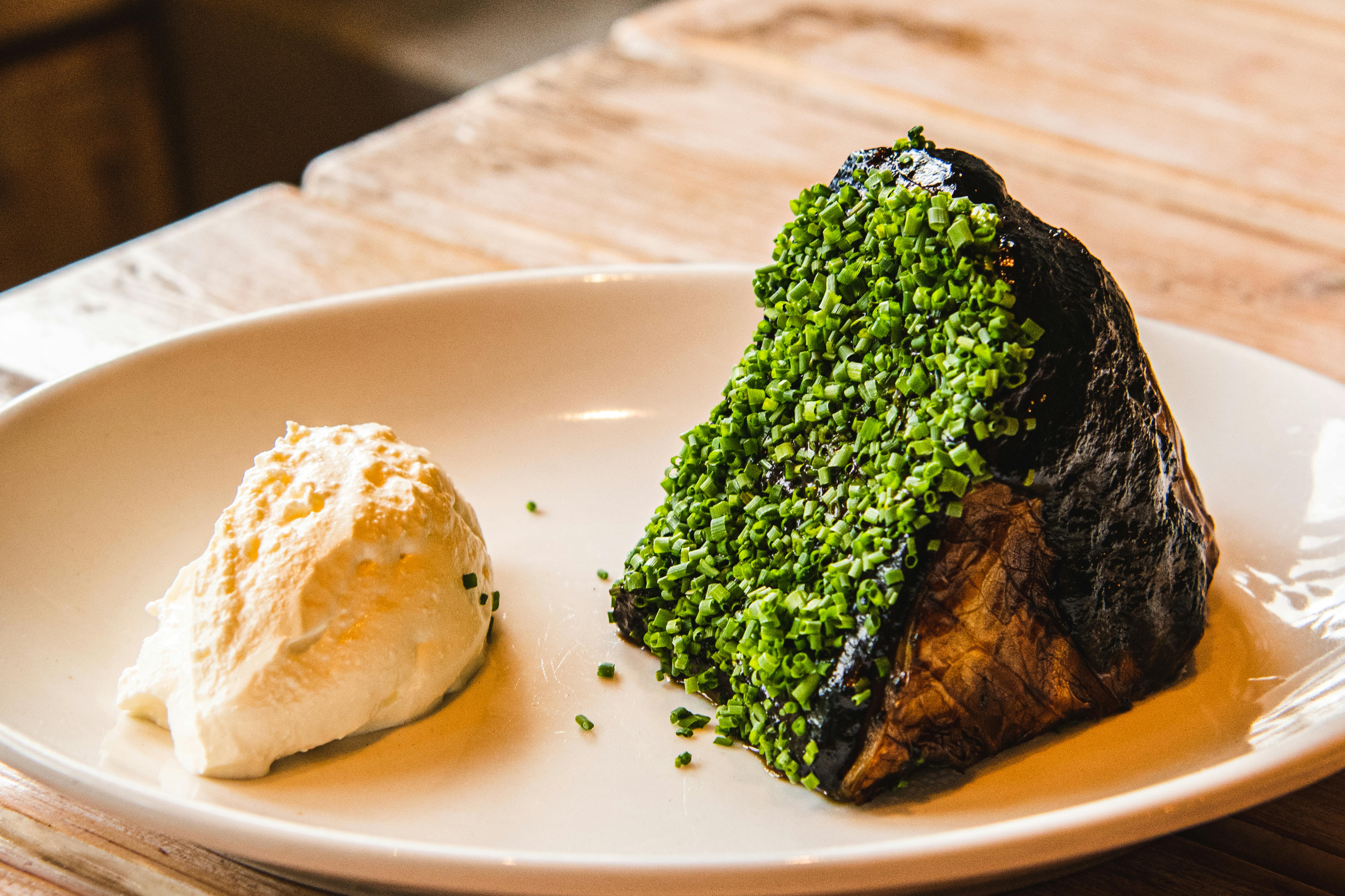 Oren - Dalston - London - The Infatuation