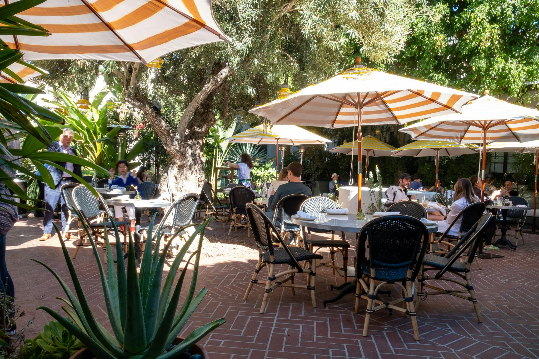 16 Quiet LA Patios Because This Is All Still A Bit Much - Los Angeles ...