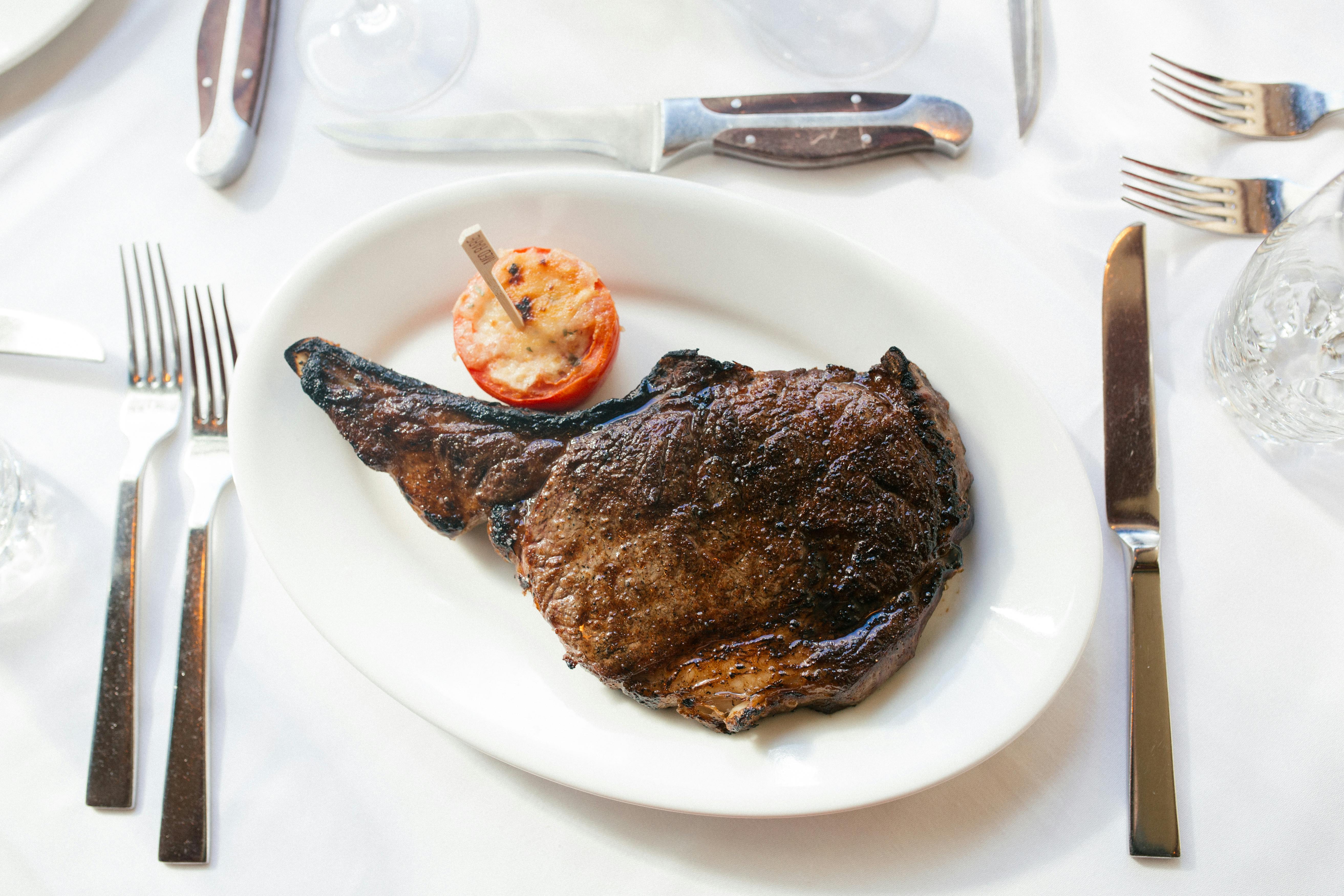 Bavette’s Bar and Boeuf - River North - Chicago - The Infatuation