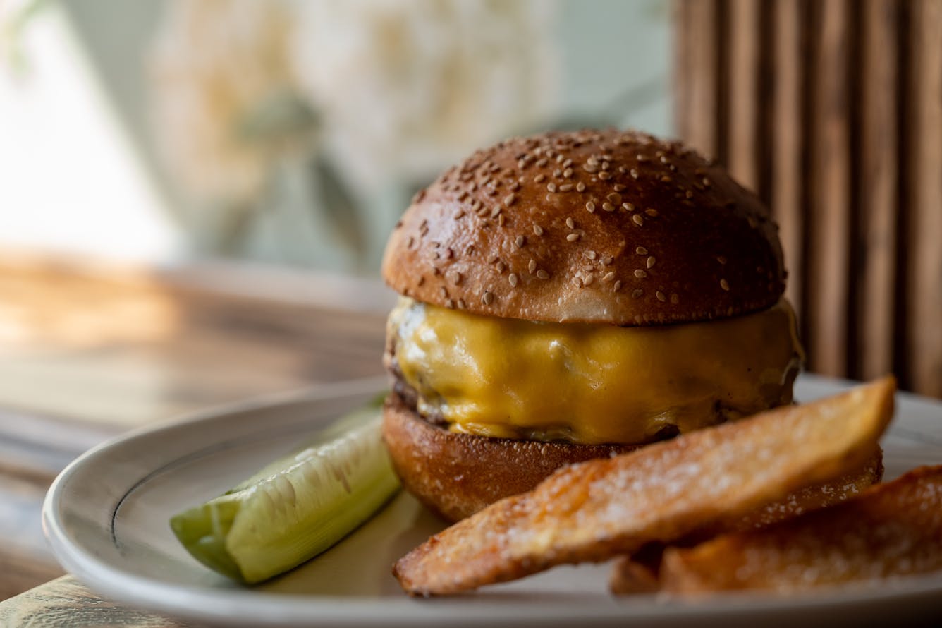 The 20 Best Burgers In NYC - New York - The Infatuation