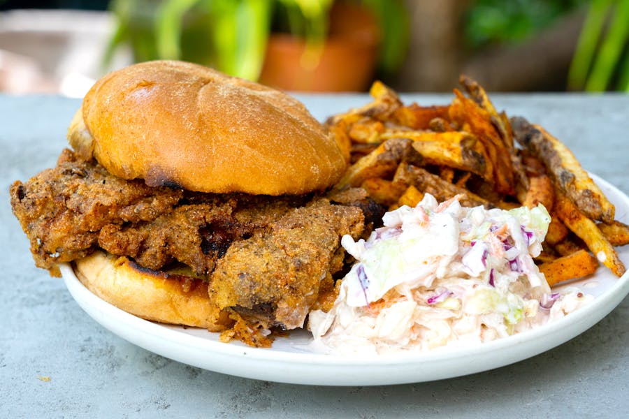 The Best Fried Chicken Sandwiches In Miami - Miami - The Infatuation