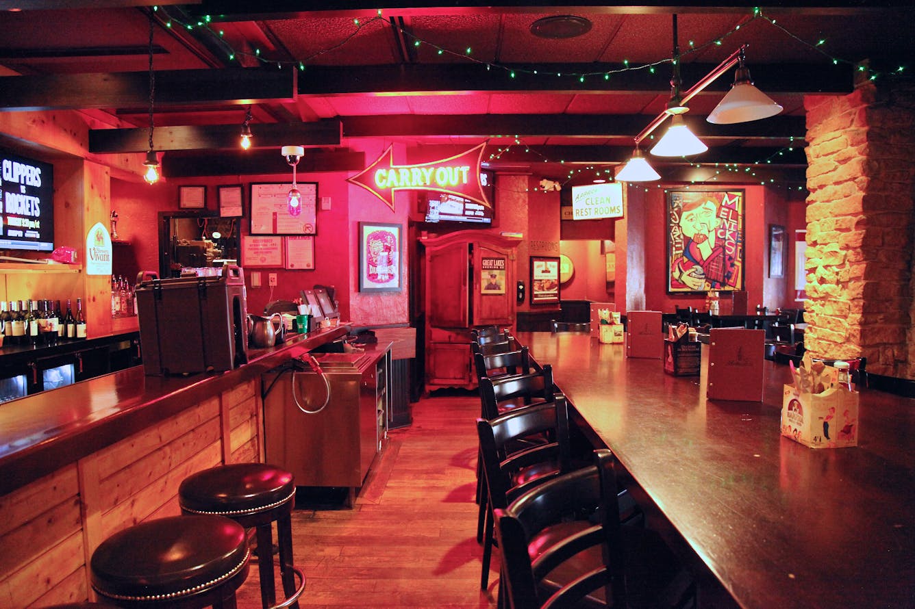 The Best Happy Hours In Chicago - Chicago - The Infatuation