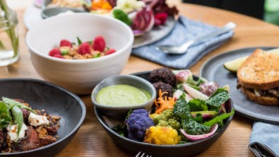 Modern Love Brooklyn - Williamsburg - New York - The Infatuation