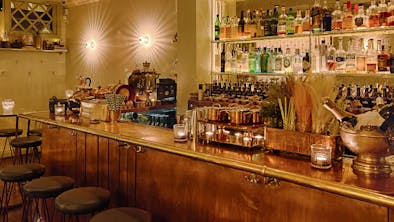 The Light Bar - Shoreditch - London - The Infatuation