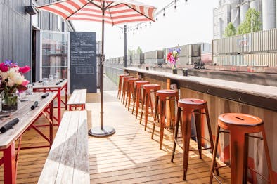 Where To Go On A Double Date In Seattle - Seattle - The Infatuation