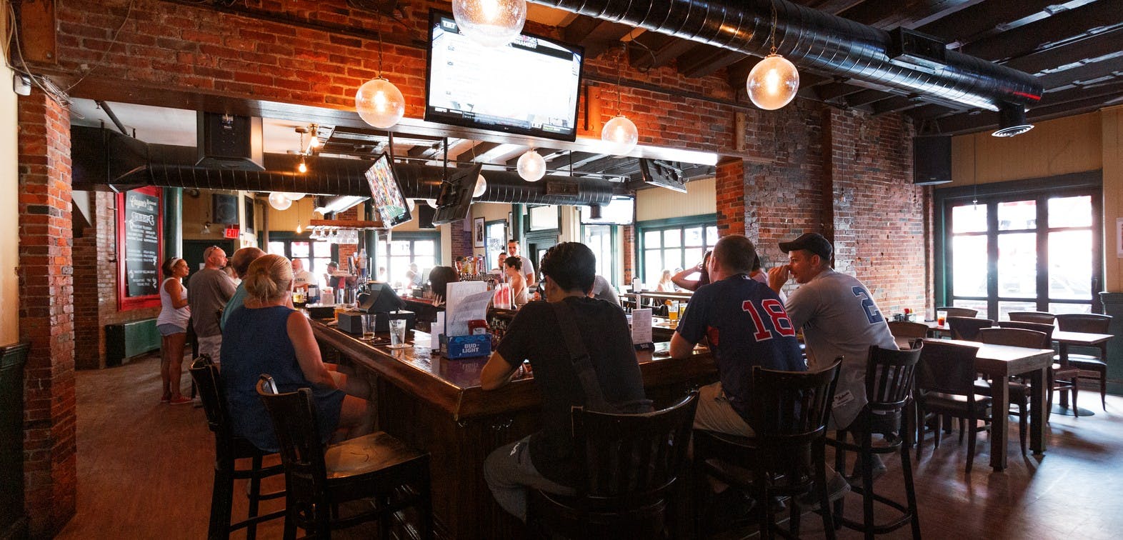 Coogan’s - Downtown - Boston - The Infatuation