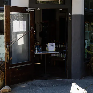 Seattle Restaurant Reviews - The Infatuation