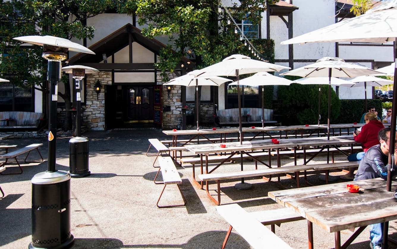 Draught House Pub & Brewery - Rosedale - Austin - The Infatuation