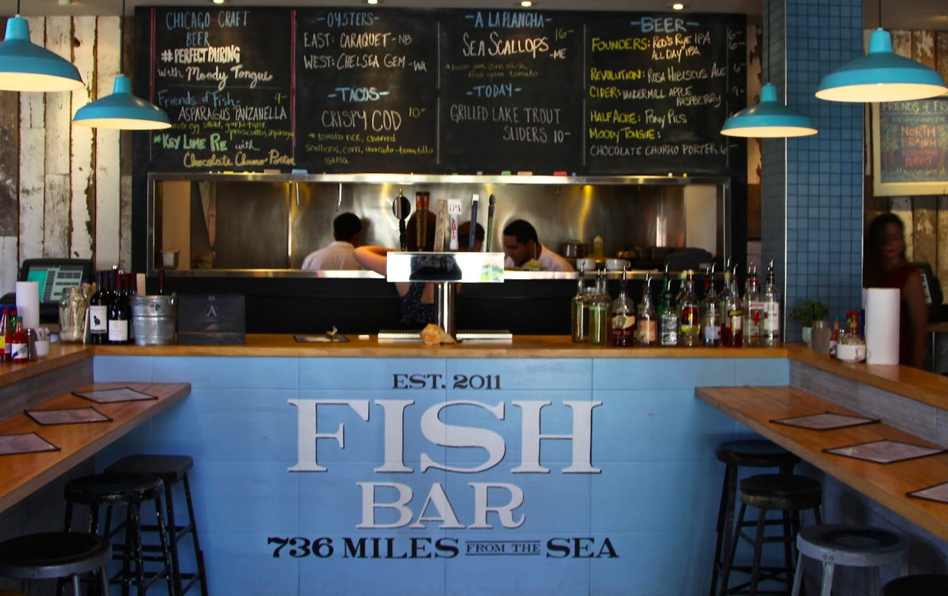 Fish Bar - Lakeview - Chicago - The Infatuation