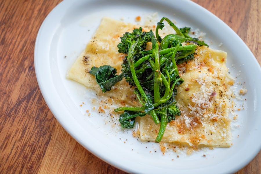 Gardenias - Pacific Heights - San Francisco - The Infatuation