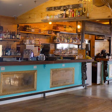 Parlor Room - Rainey Street - Austin - The Infatuation