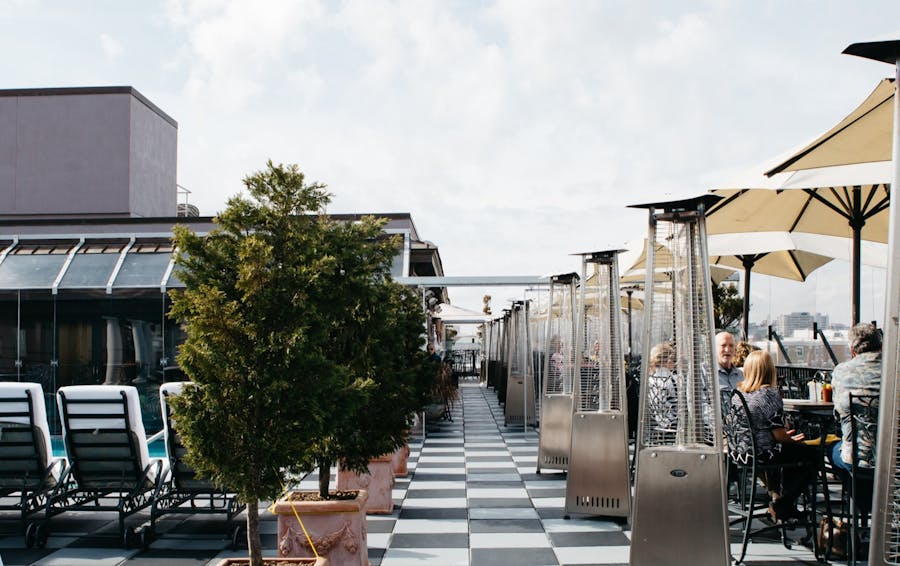 Market Pavilion Rooftop Bar - French Quarter - Charleston - The Infatuation