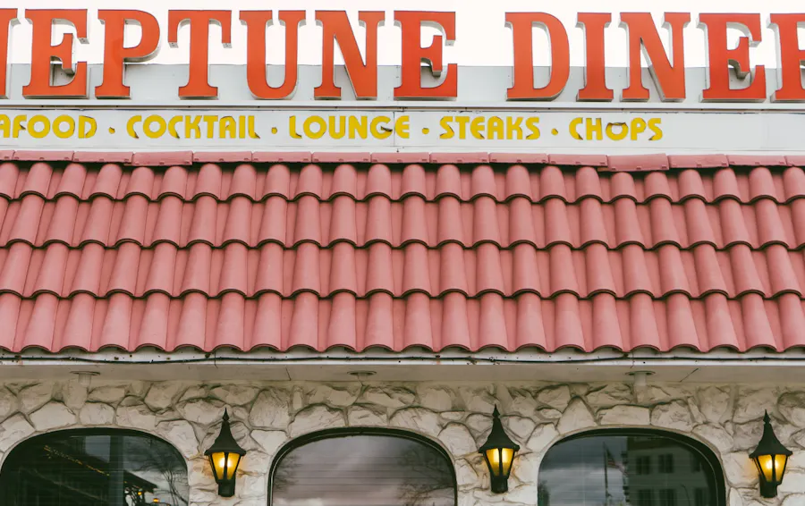 Neptune Diner - Astoria - New York - The Infatuation