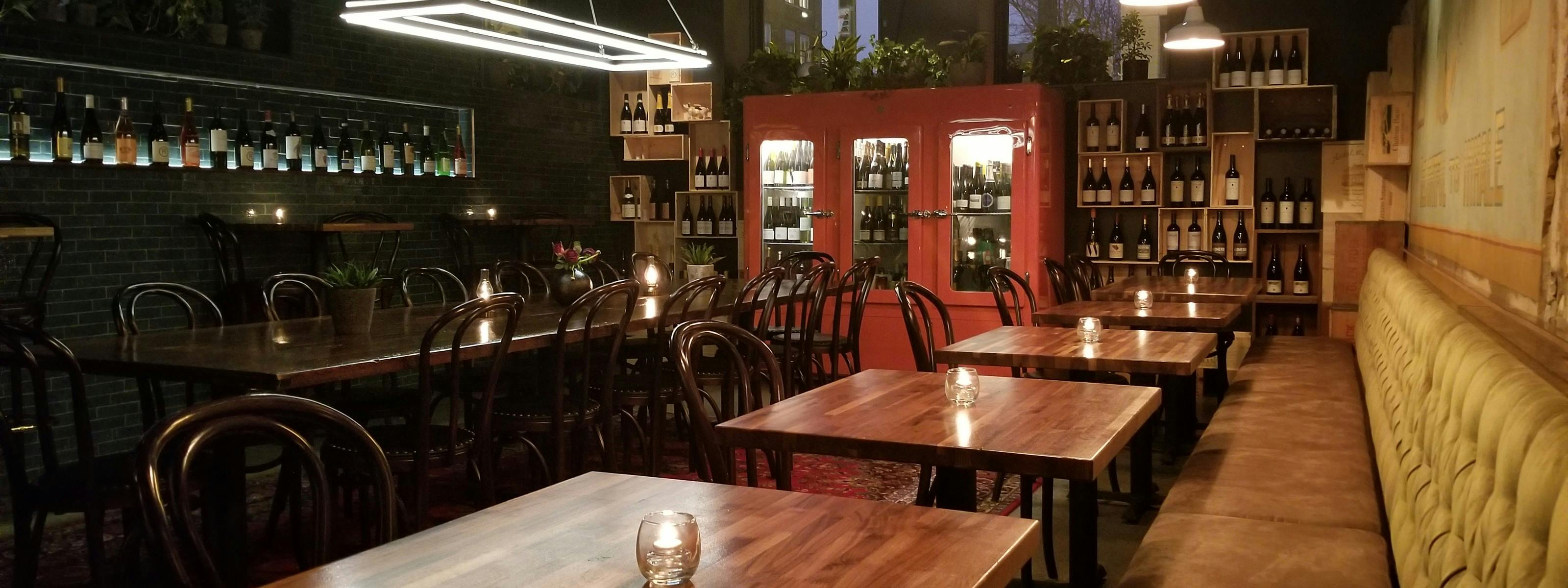 The Press Room - West Loop - Chicago - The Infatuation