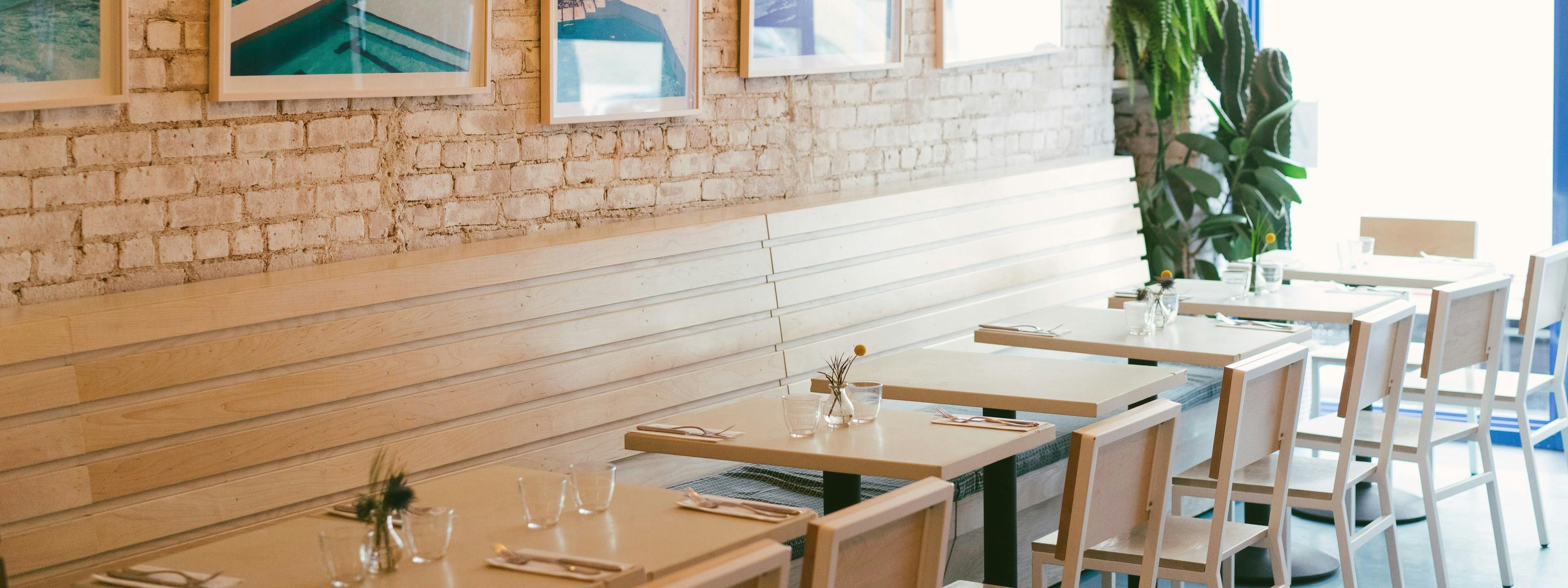 Two Hands Restaurant & Bar - Tribeca - New York - The Infatuation